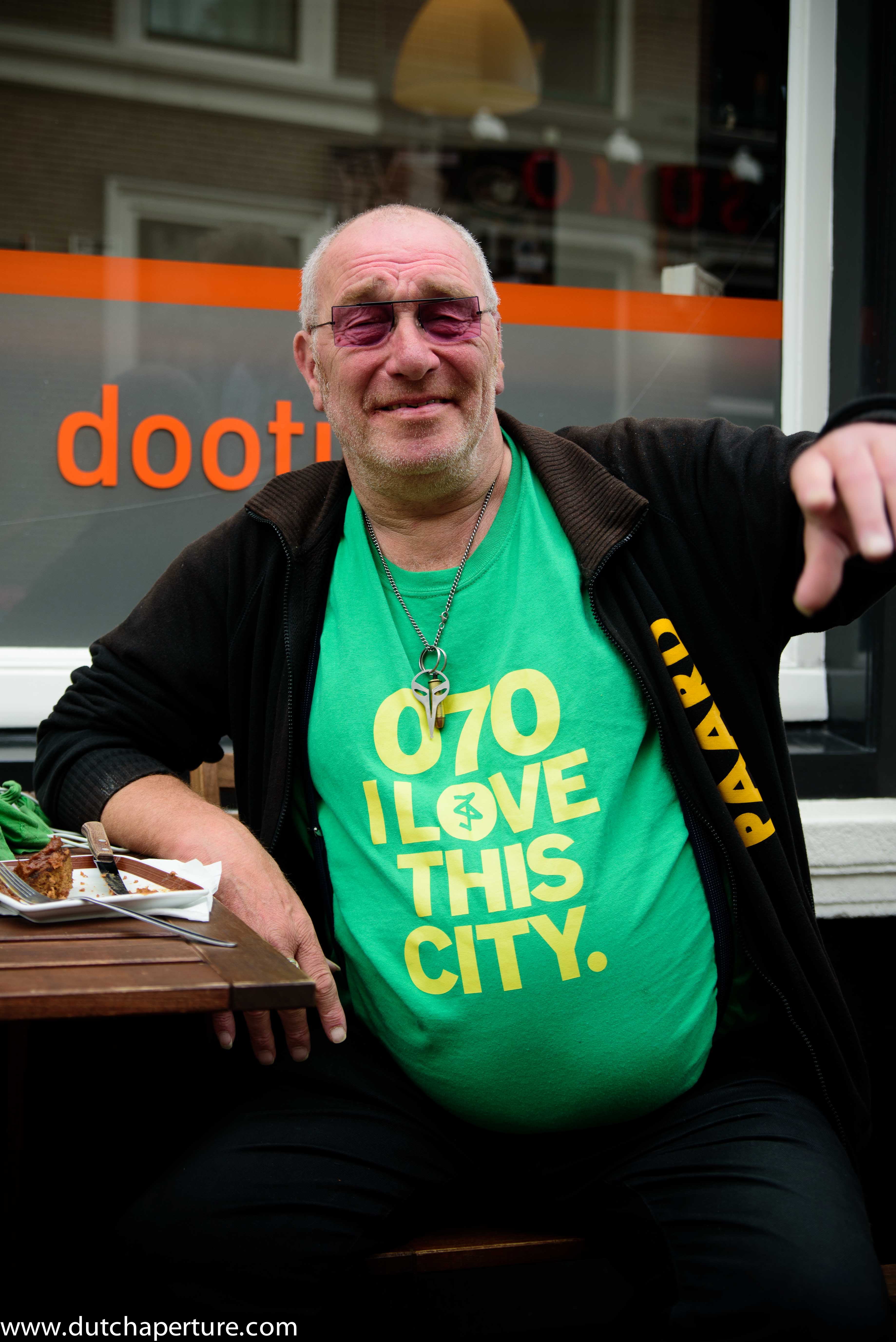 A photo shoot with René Bom, the night mayor of The Hague – Dutch Aperture